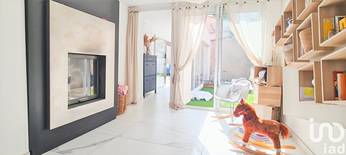 Maison à vendre - Montblanc - 7 pièces - 4 chambres