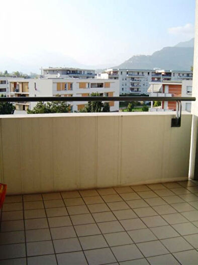 Appartement à louer - Saint-Martin-dHères, Romain Rolland - 2 pièces - 1 chambre