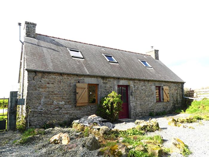 Maison à vendre - Glomel - 4 pièces - 2 chambres