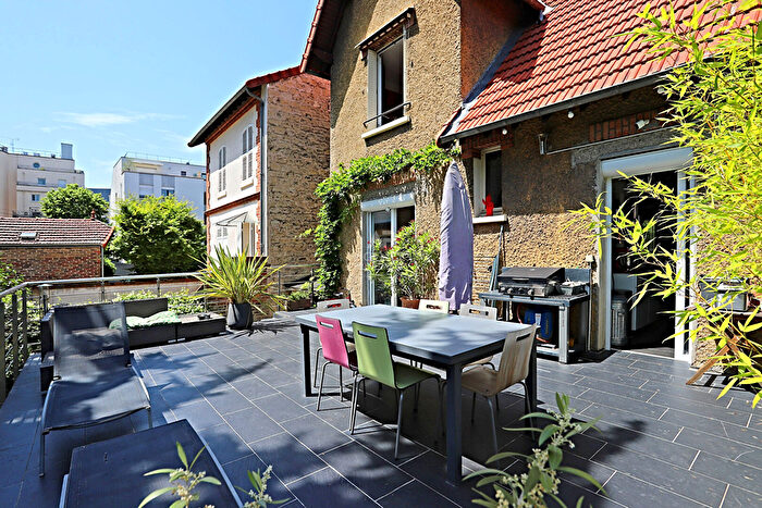 Nanterre, Vieux Pont - Maison 5 pièces à vendre