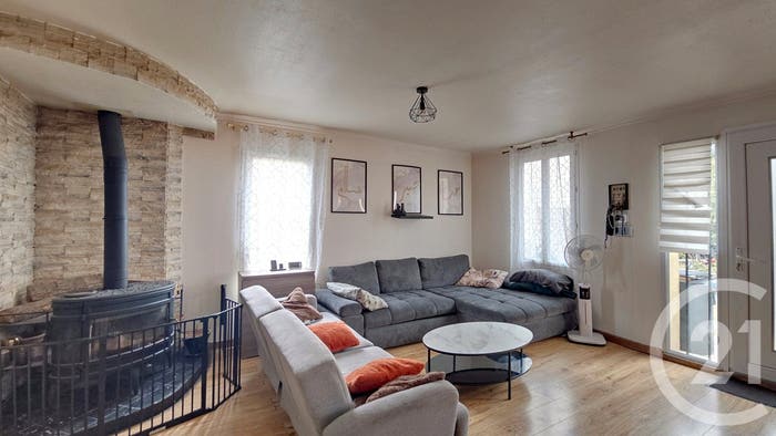 Le Blanc-Mesnil, Pôle Gare : Maison 6 pièces à vendre