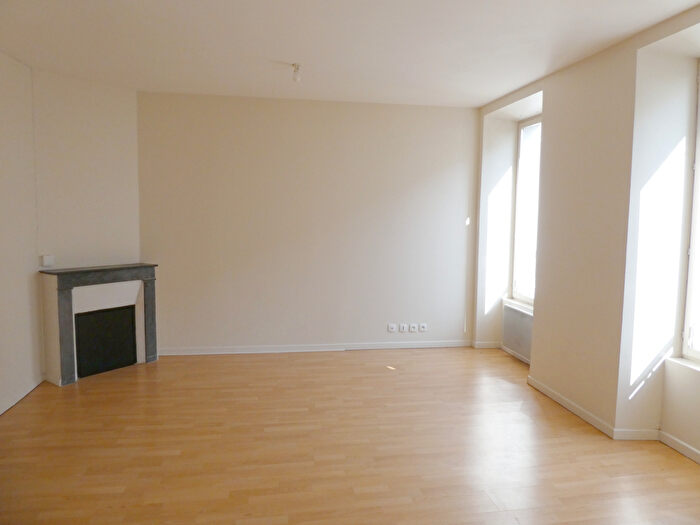 Melun, Rive de Seine, Sud : Appartement 3 pièces à louer