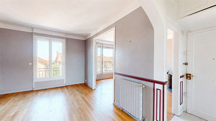 Appartement 3 pièces à Clamart, Gare, à vendre