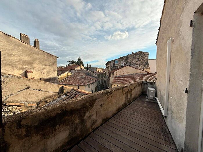 Appartement à louer - Zone Pietonne, Avignon - 2 pièces - 1 chambre