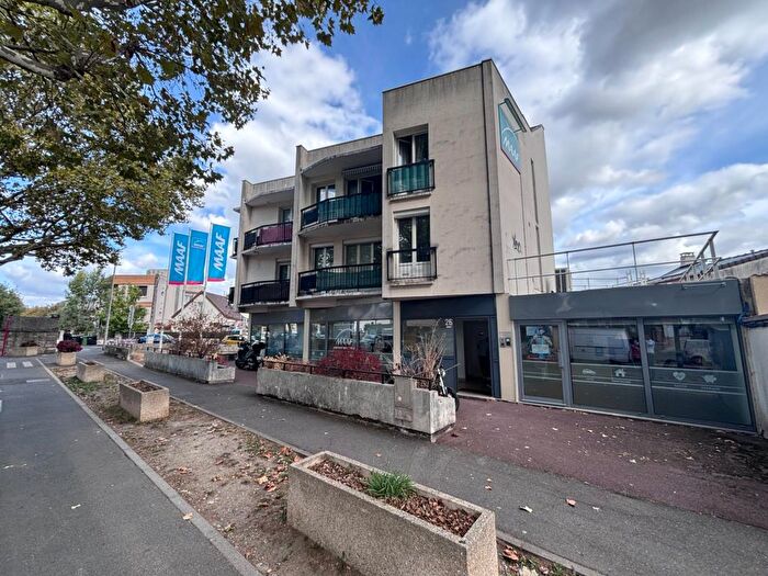 Bonneuil-sur-Marne, Haut-Bonneuil : Appartement 2 pièces à louer