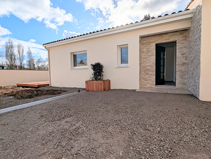 Fléac : Maison 5 pièces à vendre
