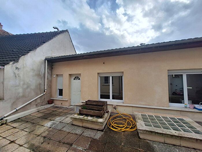Centre Ville, Herblay-sur-Seine : Appartement 2 pièces à louer