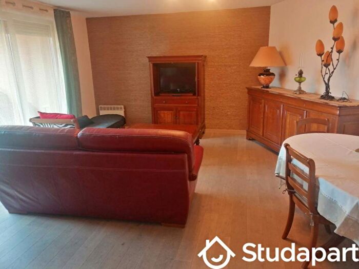 Appartement à louer - Minimes, Toulouse - 4 pièces - 3 chambres