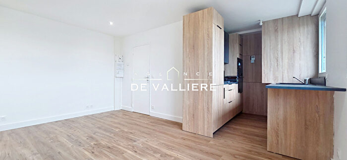 Appartement 3 pièces à louer à Nanterre, Vieux Pont