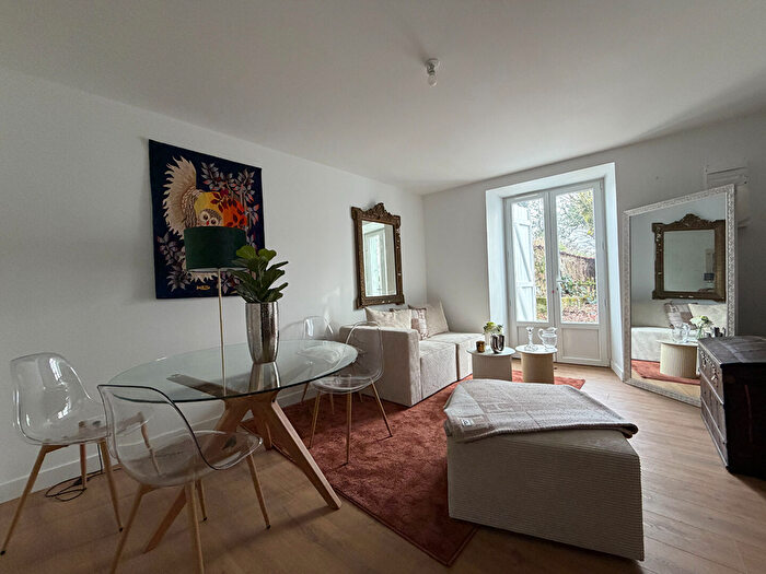 Appartement à louer - Limoges, CHU - 2 pièces - 1 chambre