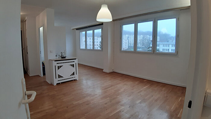 Appartement à louer - Versailles, Porchefontaine - 3 pièces - 2 chambres