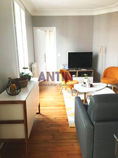 General Leclerc, La Garenne-Colombes - Appartement 2 pièces à louer