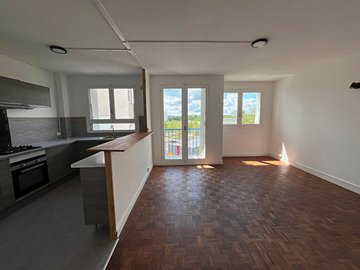 Appartement 3 pièces à Châtellerault, Ozon, à louer