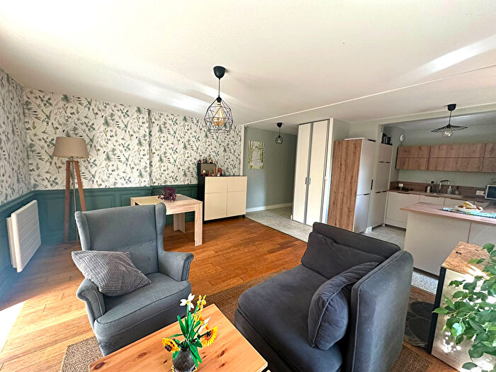 Saint-Herblain, Bourg : Appartement 3 pièces à vendre