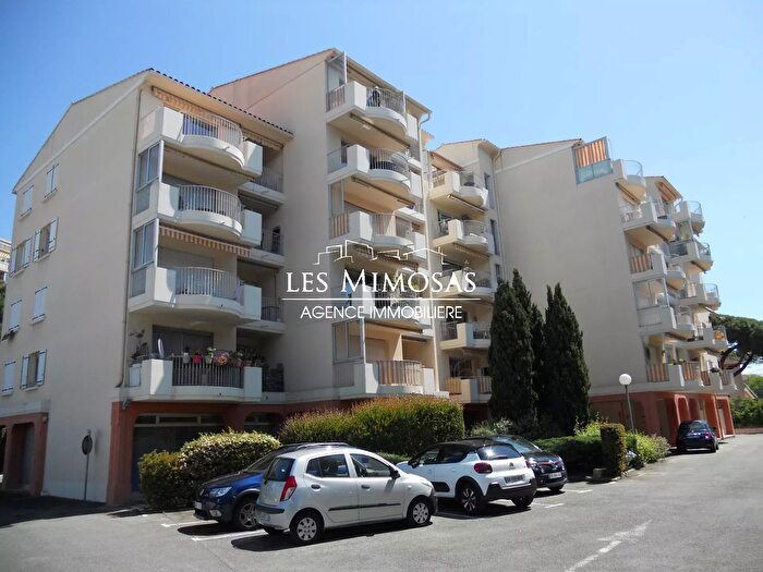 Appartement à vendre - Fréjus, Fréjus Plage - 2 pièces - 1 chambre