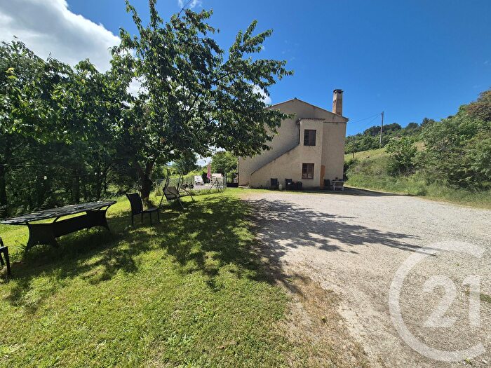 Maison à vendre - Volx - 10 pièces - 9 chambres