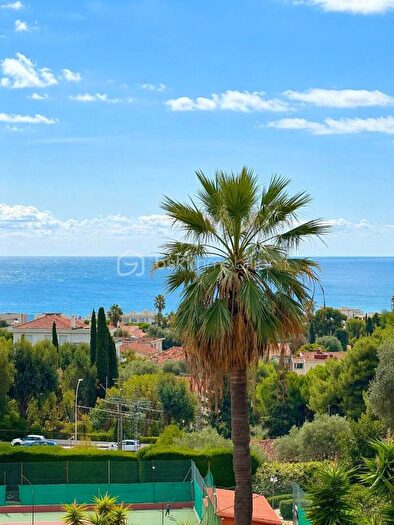 Appartement 4 pièces à Nice, Lanterne, à vendre