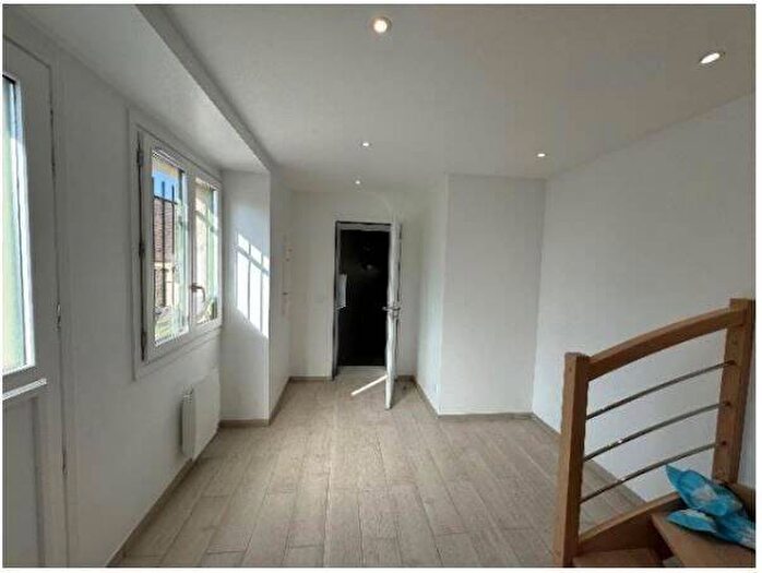Maison 3 pièces à Chavenay, à louer