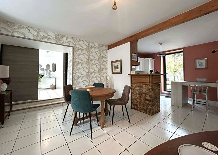 Maison à vendre - Lesneven - 5 pièces - 4 chambres