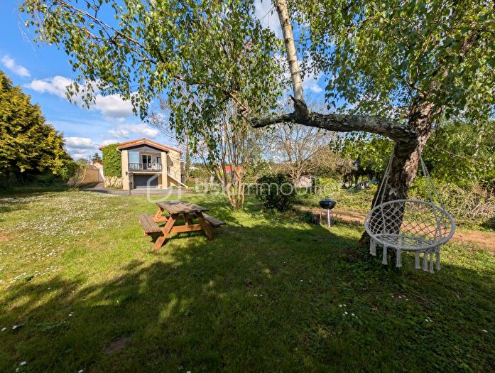 Maison à vendre - Saint-Julien-de-Concelles - 5 pièces - 3 chambres