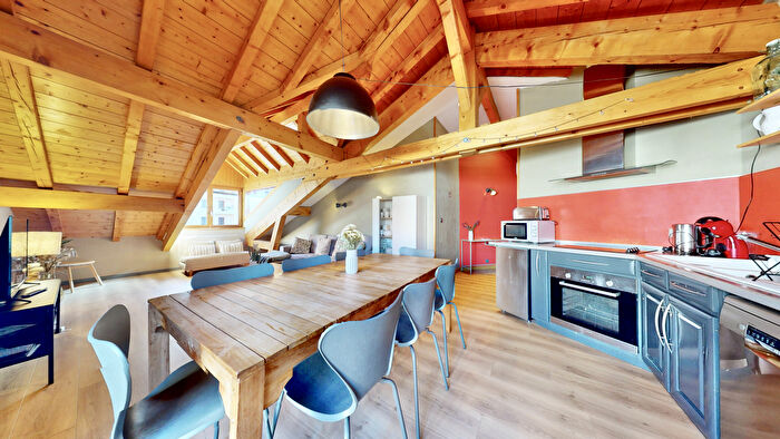 Appartement 4 pièces à vendre - Annecy, Centre-ville, Vieille ville, Marquisats