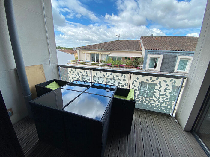 Appartement à vendre - Mérignac, Centre-ville - 2 pièces - 1 chambre