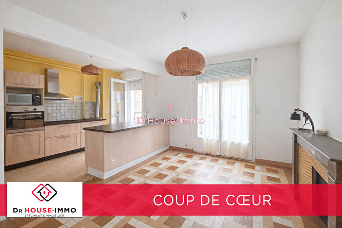 Maison à vendre - Château-Renault - 4 pièces - 3 chambres