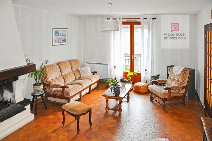 Maison à vendre - Cossé-le-Vivien - 5 pièces - 3 chambres