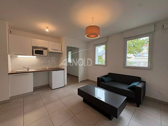 Appartement à louer - Orvault, Bourg, Secteur rural - 2 pièces - 1 chambre