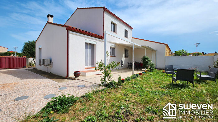 Maison à vendre - Llupia - 4 pièces - 3 chambres