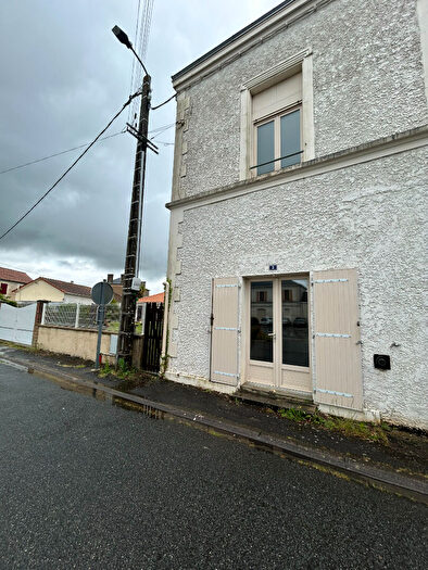 Saint-Saviol - Maison 3 pièces à louer