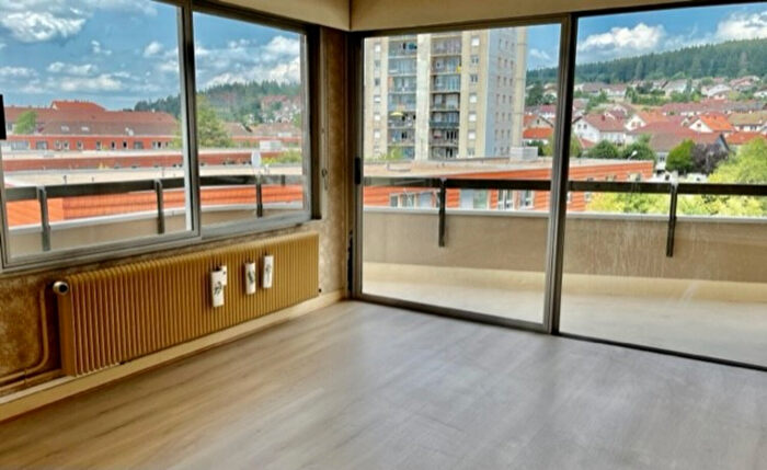 Appartement à louer - Pontarlier, Les Tours, Bois de Doubs - 2 pièces - 1 chambre