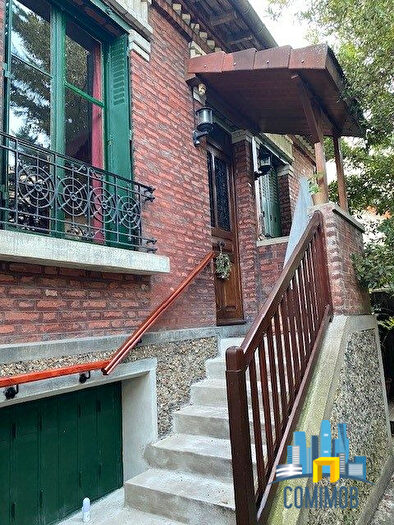 Maison à vendre - Courbevoie - 4 pièces - 3 chambres