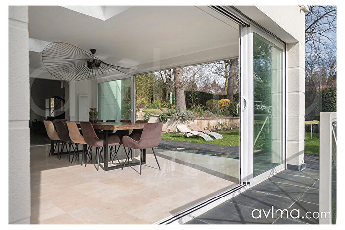 Maison à vendre - Létang-la-Ville - 10 pièces - 6 chambres