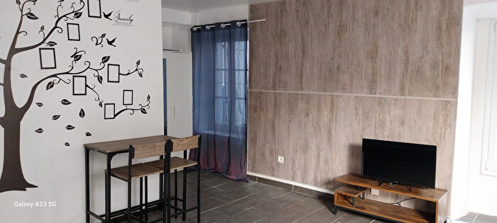 Appartement à vendre - Toulon, Saint-Roch - 3 pièces - 2 chambres