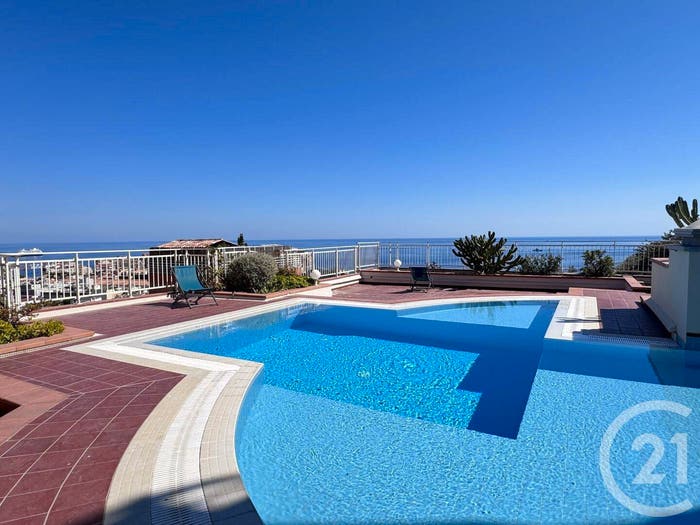 Appartement 1 pièce à Cap-d'Ail, à louer