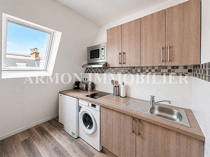 Courcelles-Wagram, Paris 17ème arrondissement - Appartement 1 pièce à louer