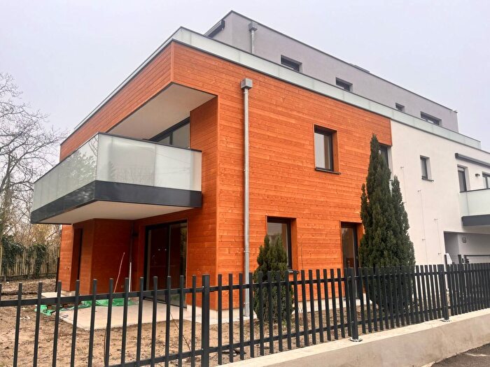 Appartement à louer - Robertsau Centre, Strasbourg - 2 pièces - 1 chambre