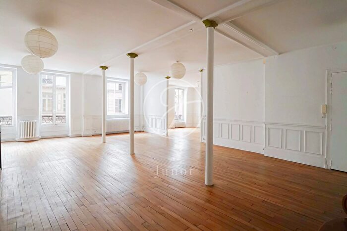 Appartement à vendre - Paris e , République, Saint-Ambroise - 4 pièces - 2 chambres