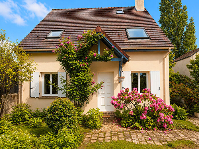 Maison 6 pièces à Orgeval, à vendre
