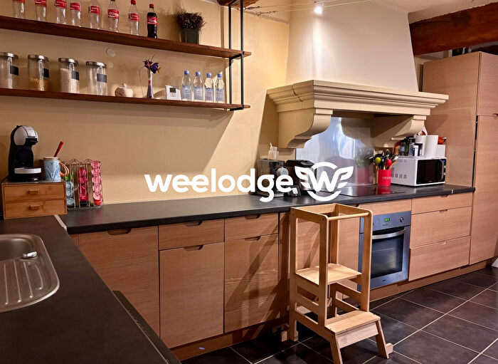 Maison à vendre - Jouques - 4 pièces - 3 chambres