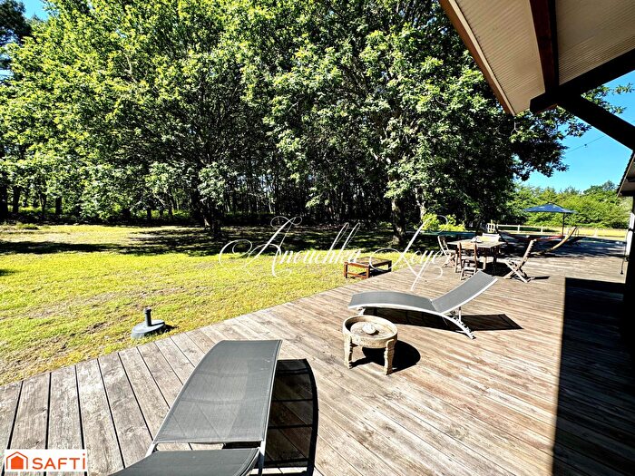 Maison 7 pièces à Parentis-en-Born, à vendre
