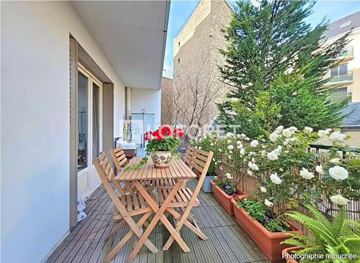 Appartement 3 pièces à vendre - Issy-les-Moulineaux, Les Iles, La Ferme