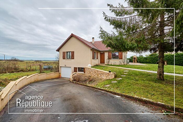 Maison à vendre - Prenois - 5 pièces - 3 chambres