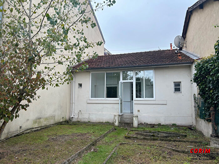 Maison à vendre - Mérignac, Saint-Augustin - 3 pièces - 2 chambres