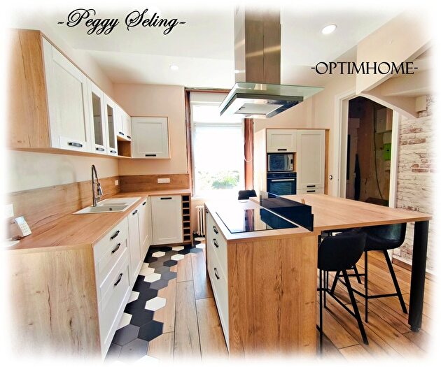 Maison à vendre - Fourmies, Centre-ville, Stade, Gare - 10 pièces - 5 chambres