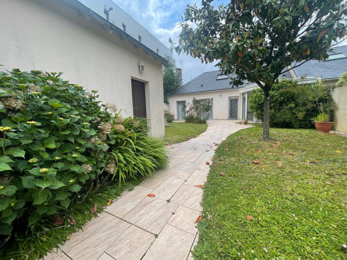 Maison à vendre - Nantes, Eraudière, La Marrière, Rond-point de Paris - 5 pièces - 3 chambres