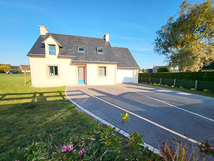 Maison 8 pièces à vendre à Argol