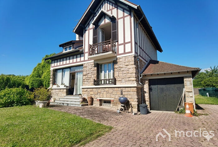 Montsoult - Maison 8 pièces à vendre