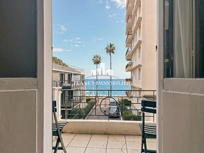 Maison à vendre - Antibes, Juan-les-Pins, Le Cap - 4 pièces - 3 chambres